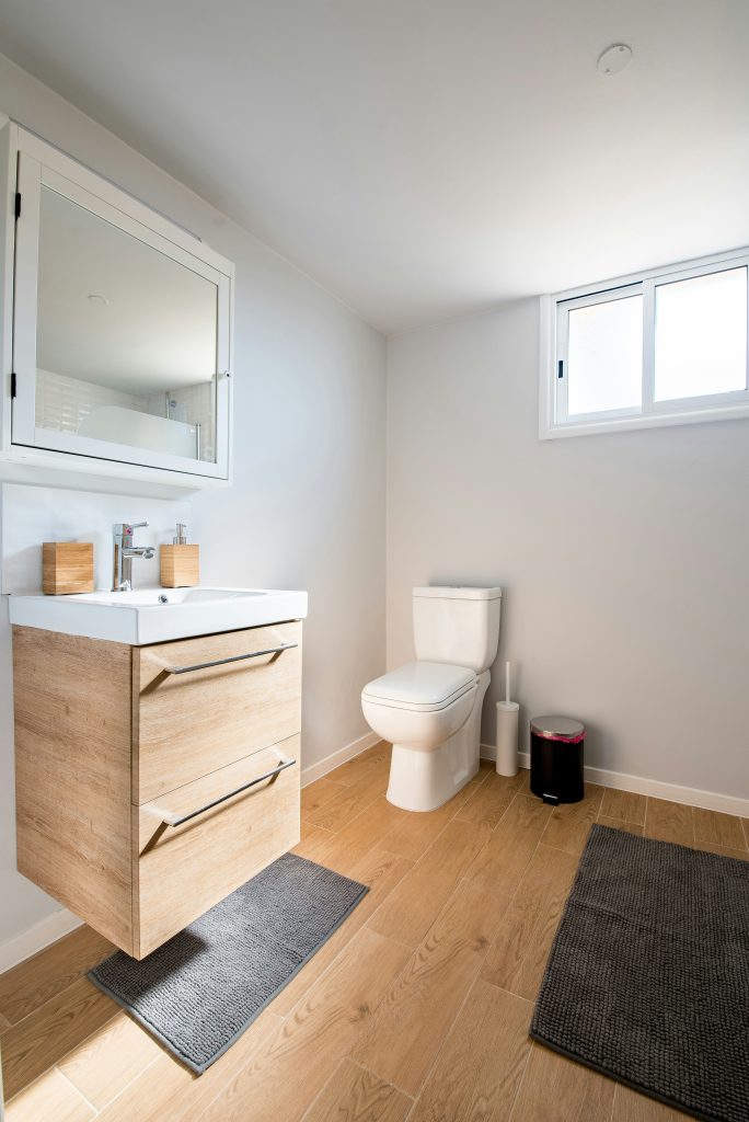 Smart Bidet Toilet with Tank Built in Review | Eco Life Wise